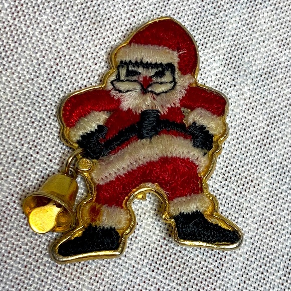Holiday | Vintage Woven Santa Brooch With A Bell | Poshmark
